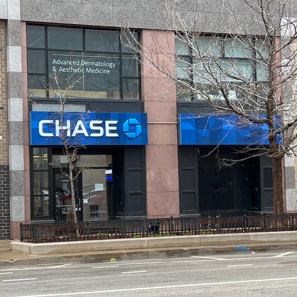 Chase Bank - South Loop - Chicago, IL