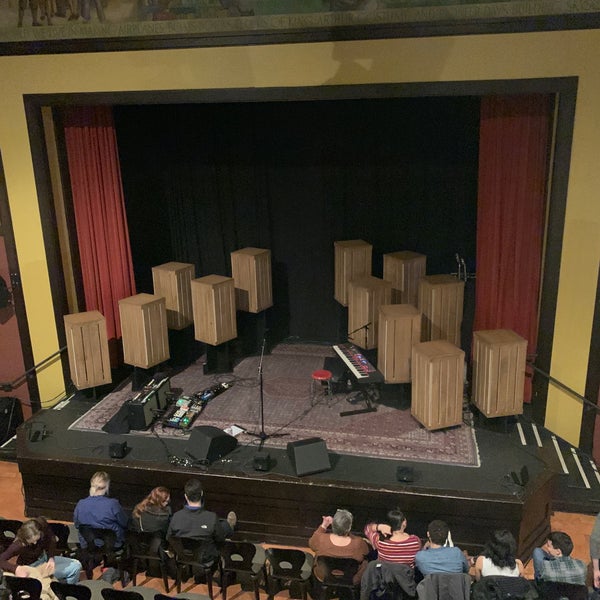 Gary & Laura Maurer Concert Hall - Ravenswood - Chicago, IL