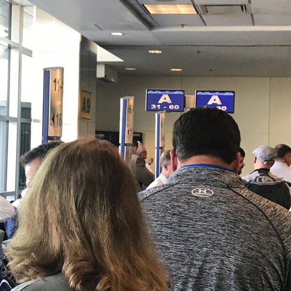 Gate A9 - Airport Gate