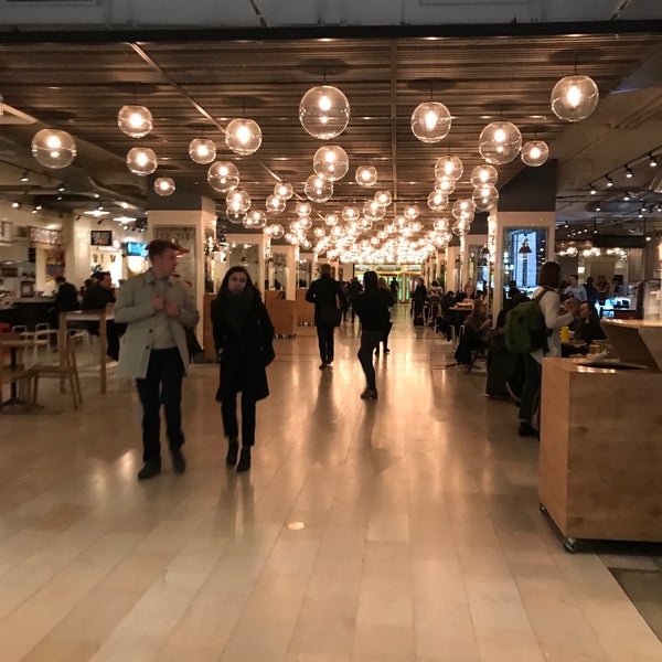 Revival Food Hall - The Loop - 54 tips