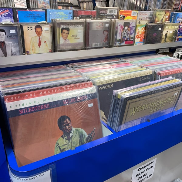 Record Mart (Now Closed) - Theater District - 2 tips from 120 visitors