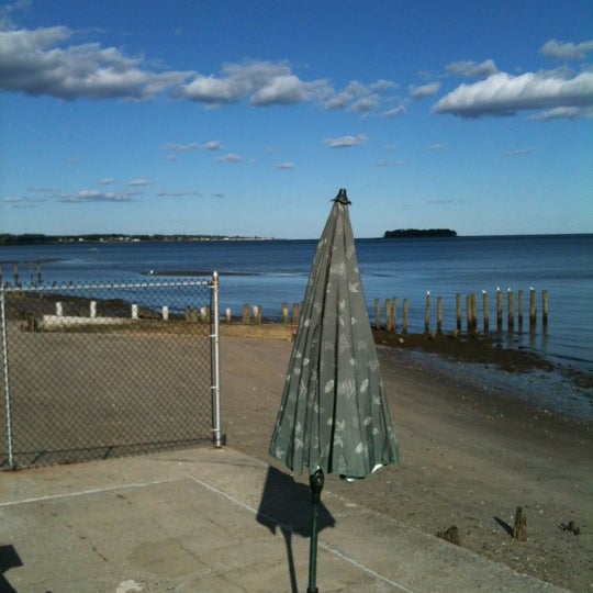Wildemere Beach Community Park - Park in Milford