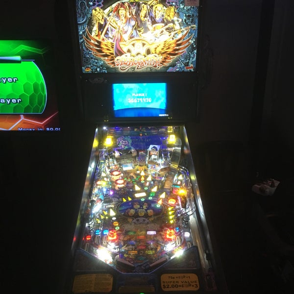 The Korner Pocket - Sports Bar in Portland