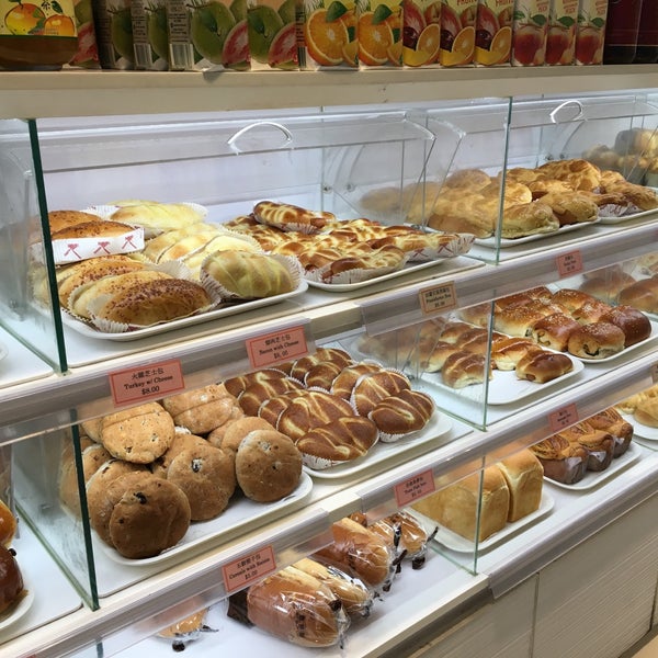 Domie Cake Shop - 3 tips from 47 visitors