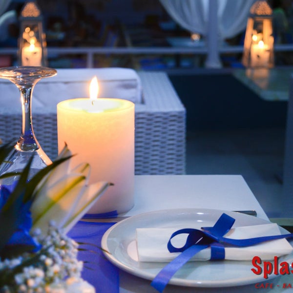 Splash! - Restaurant in Σαντορίνη