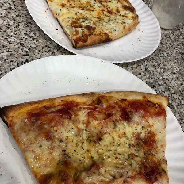 Photos at Rosella's Pizzeria - Financial District - 50 tips