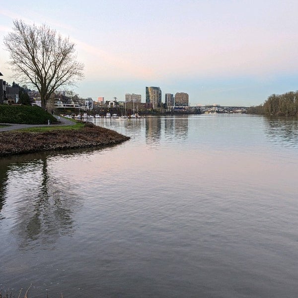 Photos at Willamette Greenway Trail - Hiking Trail in Portland