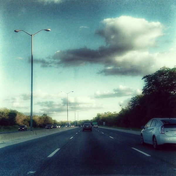 Edens Expressway - Road in Northbrook