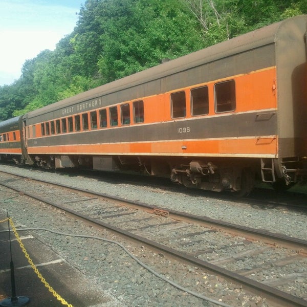 The Osceola & St. Croix Valley Railway - Rail Station