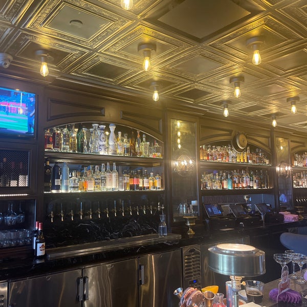 The Country Club - Bar in Eastside Costa Mesa