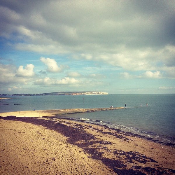 Shanklin Beach - Beach in Shanklin