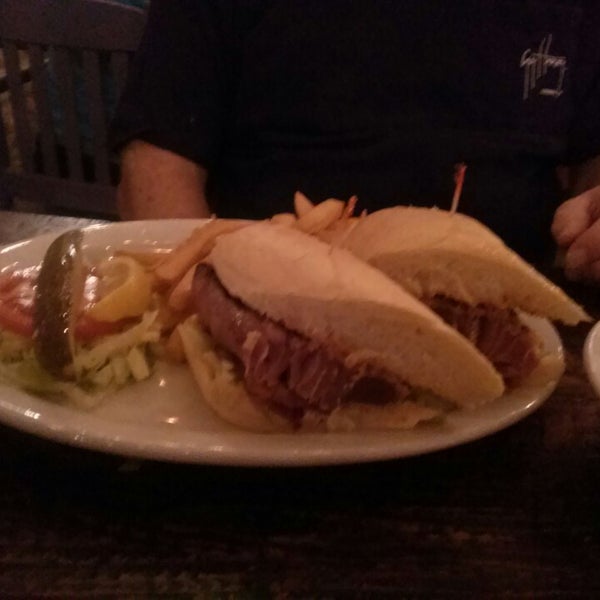 Pompano Joe's - Seafood Restaurant