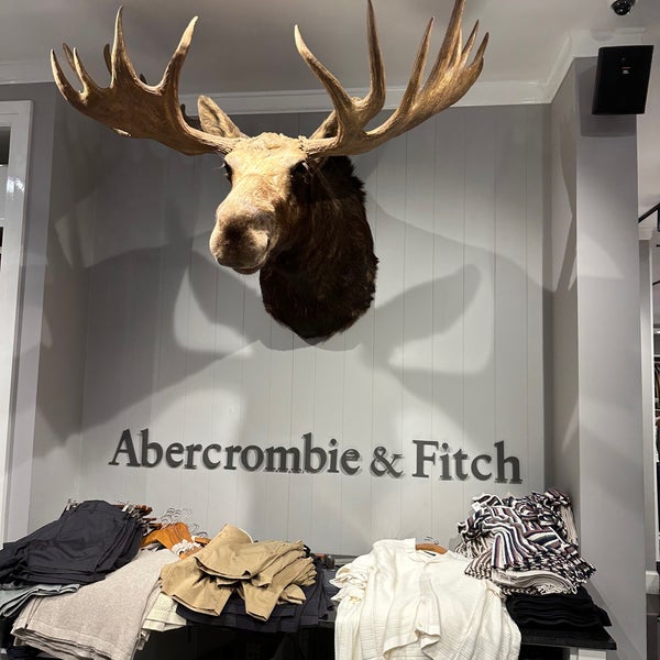 Abercrombie And Fitch Moose Head