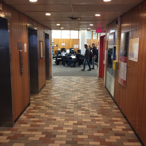 McLaughlin Library - 50 Stone Rd E