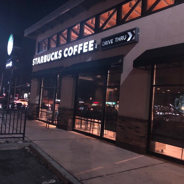 Chicago Late Night Starbucks