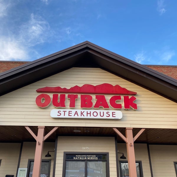 Outback Steakhouse - Steakhouse in Brooklyn