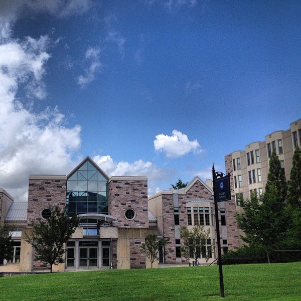 Connecticut College - 4 tips from 913 visitors