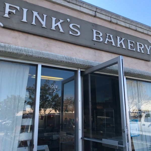 Fink's Bakery - Bakery in Downtown Hayward