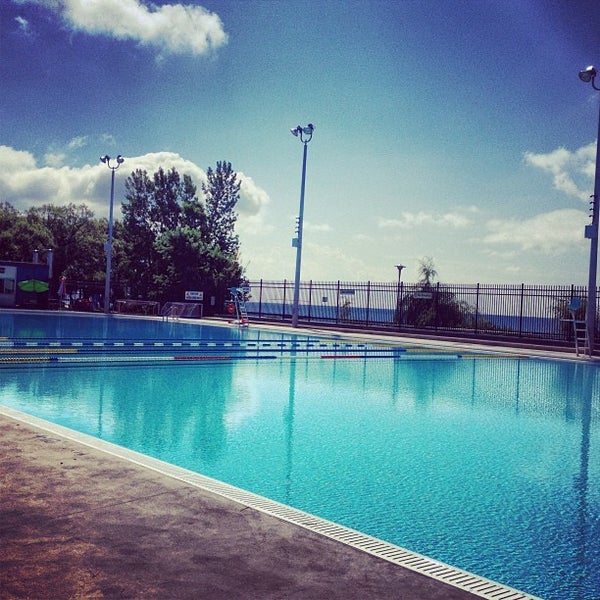 Photos at Sunnyside Gus Ryder Pool - 3 tips