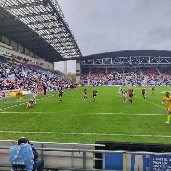 DW Stadium - 32 tips from 1629 visitors