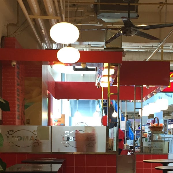 Photos at Leomag Waffle - Food Truck