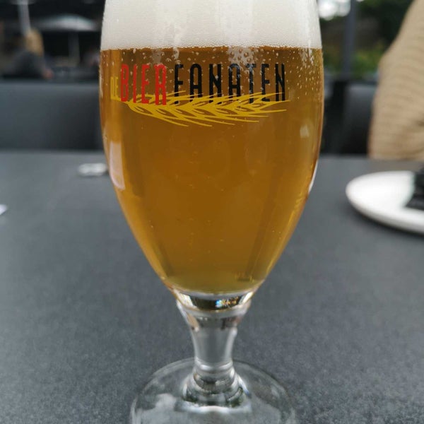 Cultuurzaal De Balluchon - Moerestraat 19