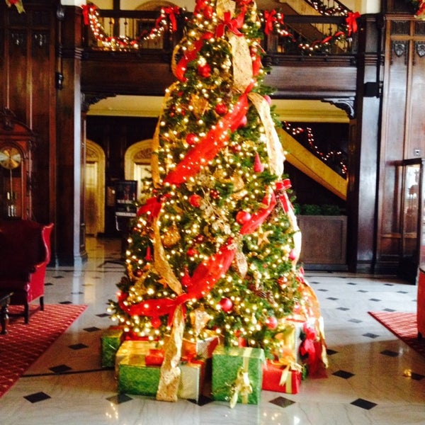 Harrison Grille At Columbia Club - Bar in Indianapolis