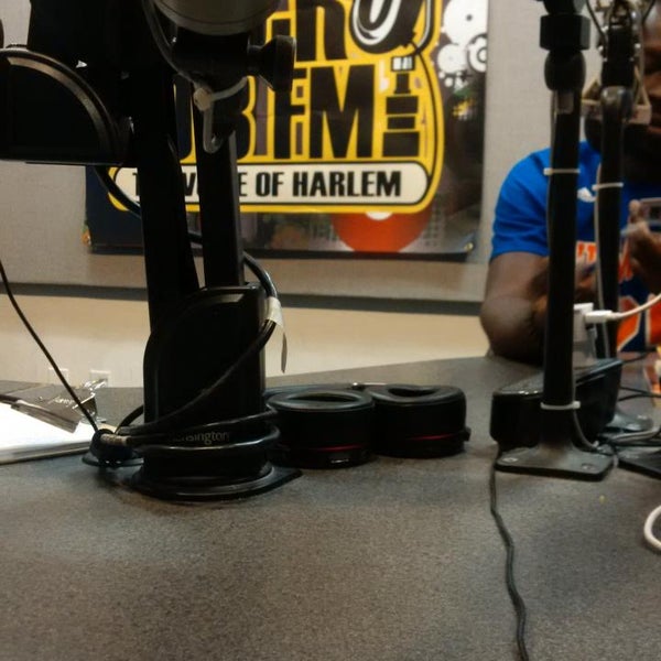 WHCR 90.3 FM - West Harlem - New York, NY