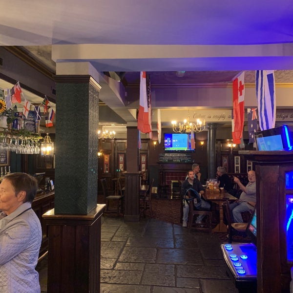 Lord Raglan - Pub in Aldersgate