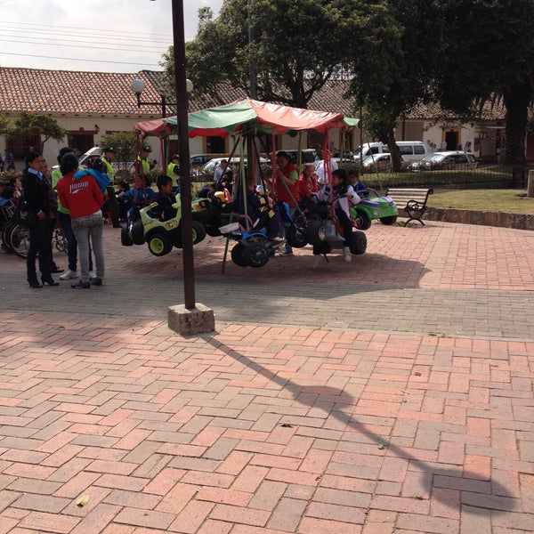 Plaza Principal de Bojacá - Carrera 3 3 1-99