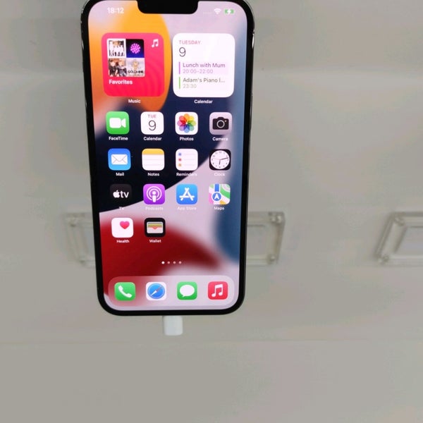 M1 Shop - Mobile Phone Store in Downtown Core