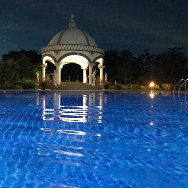 Bagan Lodge Resort