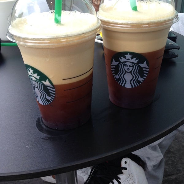 Starbucks - Grainger Town - 4 tips from 1305 visitors