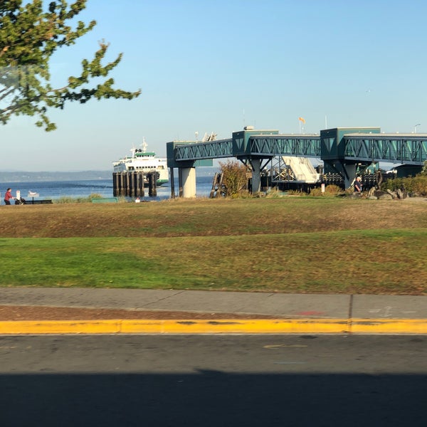Photos at Edmonds Amtrak Station (EDM) - Edmonds, WA