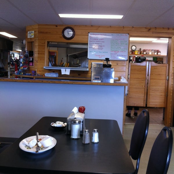 Photos at MTT Service Restaurant & Lounge - St. Laurent, MB