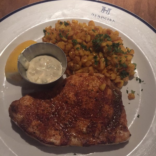 Hendricks Restaurant & Bar - Yonge And Queen