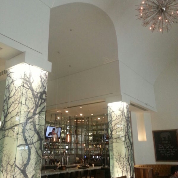 The Caucus Room Brasserie - Steakhouse in West End