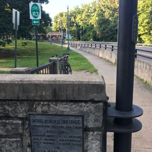 Boulevard Bridge (Nickel Bridge) - Westover Hills - 7 tips