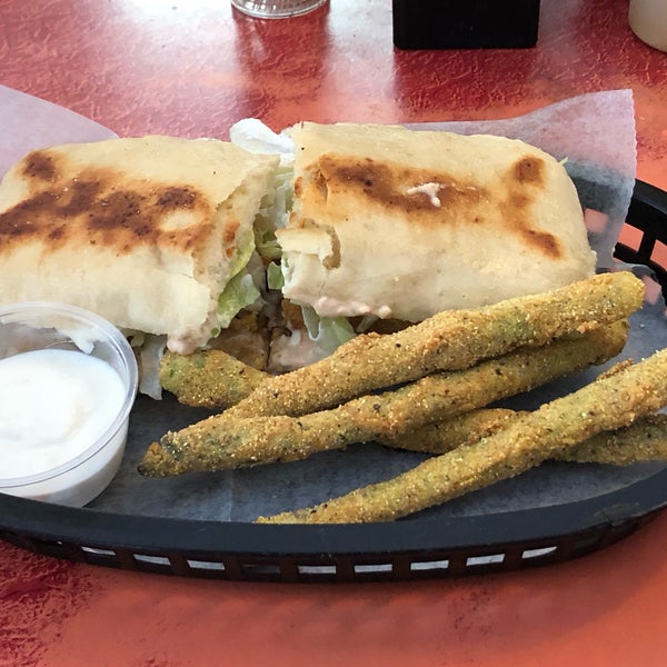 Rick's White Light Diner - 114 Bridge St