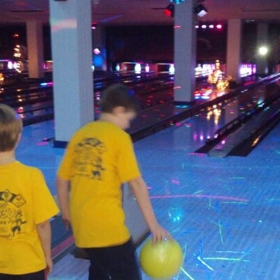 Quantico Bowling Center - Quantico Station - 2034 Barnett Ave