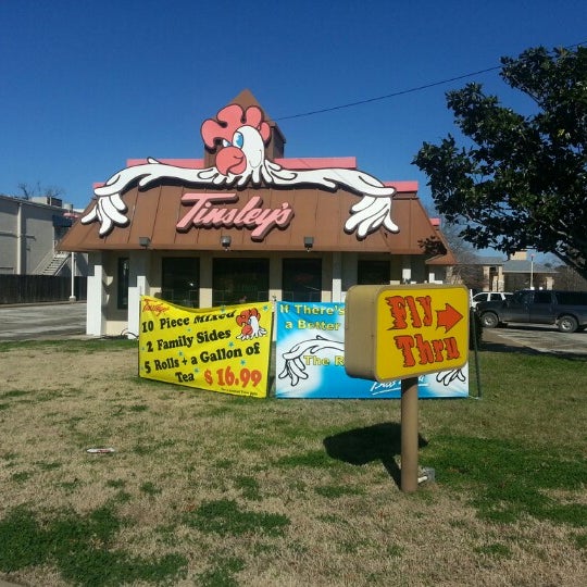 Tinsley's Chicken n Rolls (Now Closed) - 3020 hwy 30 w