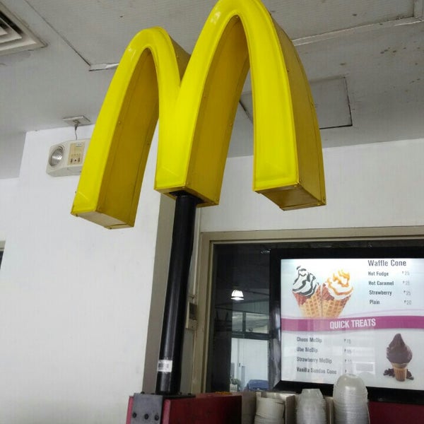 McDonald's Desserts - El Molito Complex