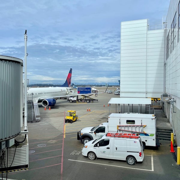 Gate B1 - Concourse B