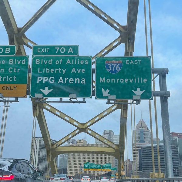 Fort Pitt Bridge - Bridge in Pittsburgh