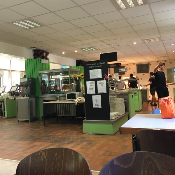 CERN Restaurant 3 - Restaurant in Prévessin-Moëns