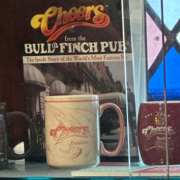 Cheers - Beacon Hill - Boston, MA