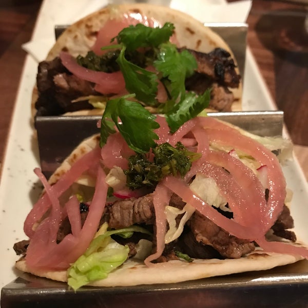 Urban Table - 7 visitors