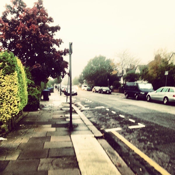 Chatsworth Road - Road in Hackney