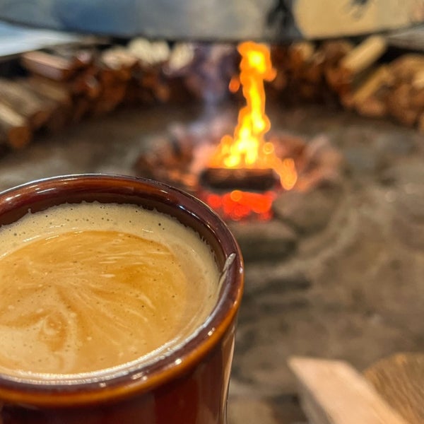 The Round Hearth Cafe & Marketplace - Restaurant