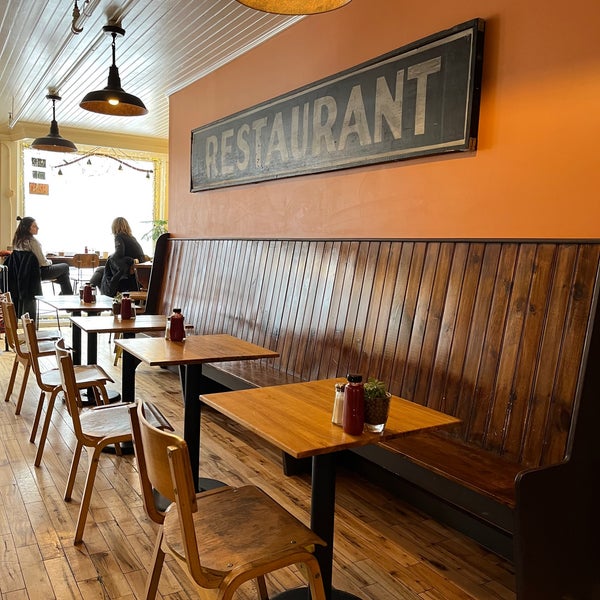 3 Squares Cafe - 21 tips from 731 visitors